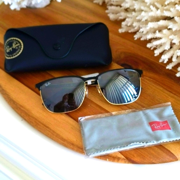 Ray-Ban | Accessories | Rayban New With Tags This Is A Great Deal Do ...